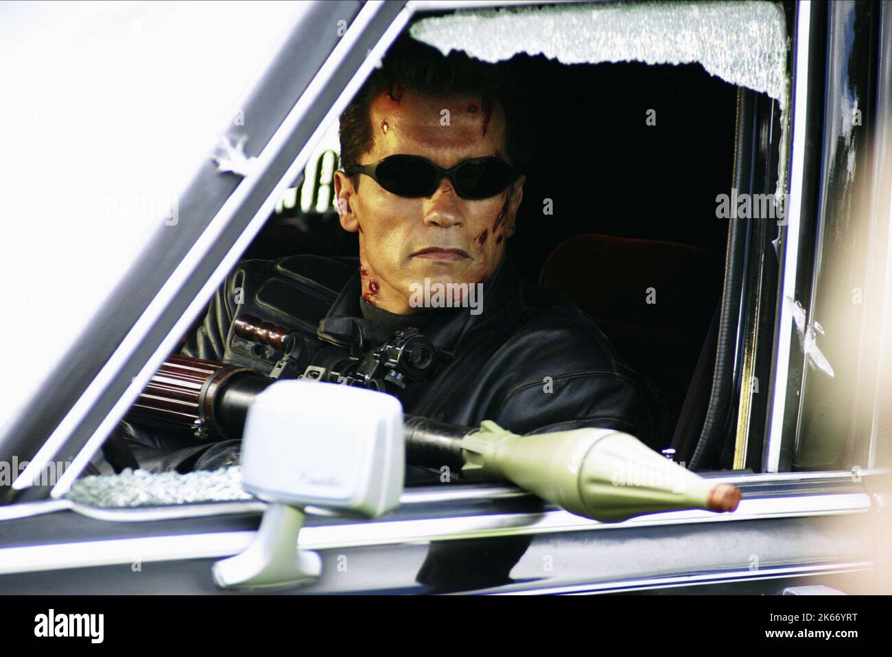Terminator 3 schwarzenegger hi-res stock photography and images - Alamy
