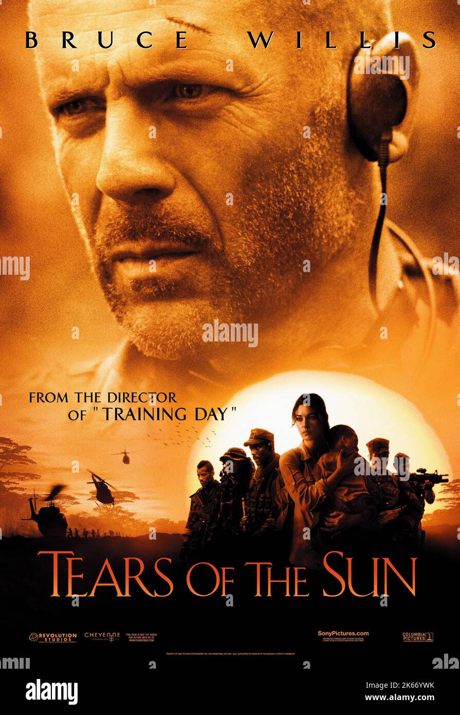Bruce willis movie poster hi-res stock photography and images - Alamy