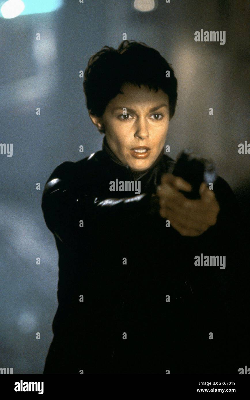 ASHLEY JUDD, THE BLACKOUT EFFECT, 2003 Stock Photo - Alamy