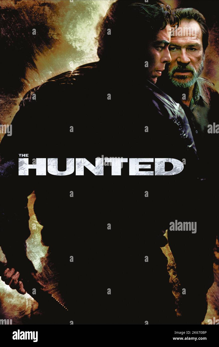 BENICIO DEL TORO, TOMMY LEE JONES, THE HUNTED, 2003 Stock Photo - Alamy