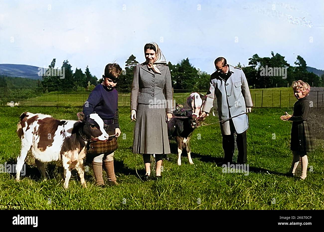 Prince philip queen elizabeth ii dog hi-res stock photography and ...
