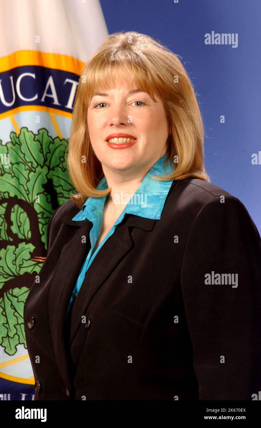 Stephanie lee hi-res stock photography and images - Alamy