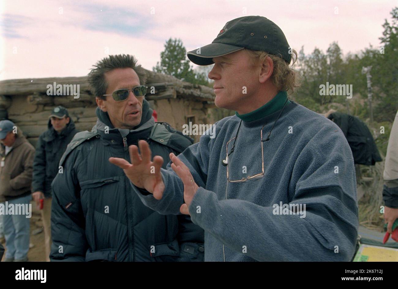 BRIAN GRAZER, RON HOWARD, THE MISSING, 2003 Stock Photo - Alamy