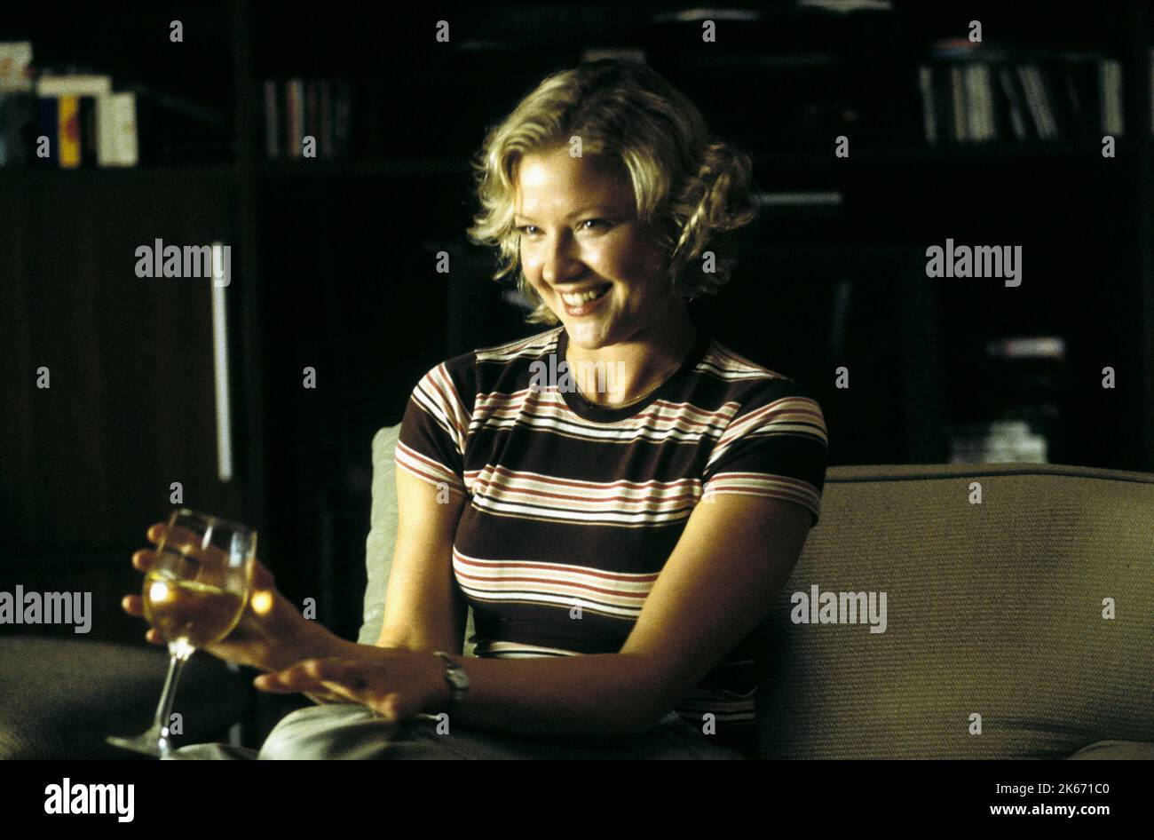 GRETCHEN MOL, THE SHAPE OF THINGS, 2003 Stock Photo - Alamy