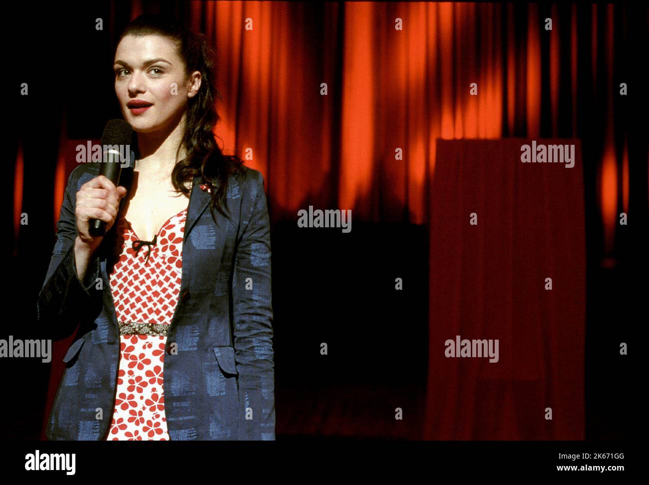RACHEL WEISZ, THE SHAPE OF THINGS, 2003 Stock Photo - Alamy