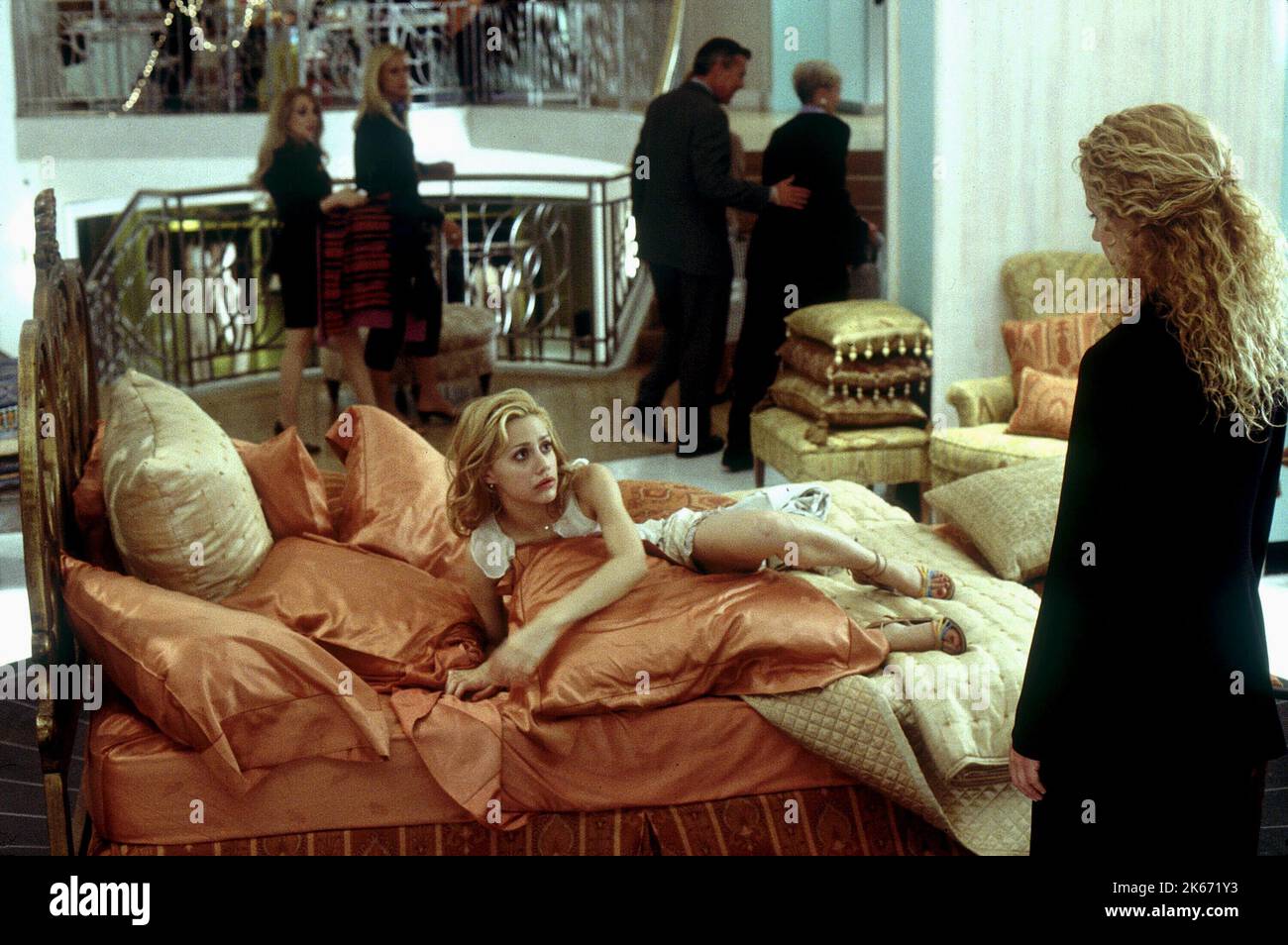 Uptown girls 2003 hi-res stock photography and images - Alamy