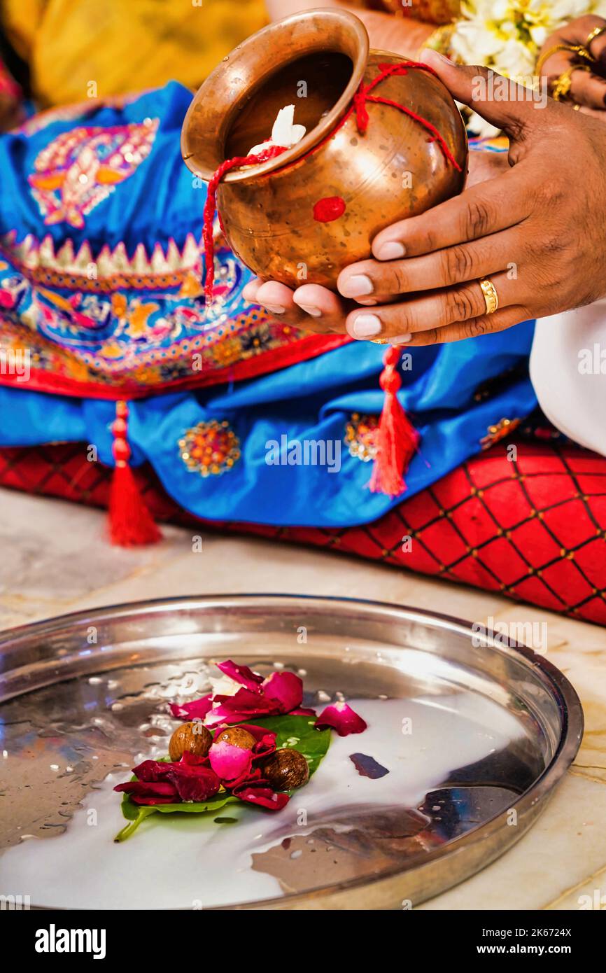 Indian hindu wedding ceremony kalash hi-res stock photography and ...