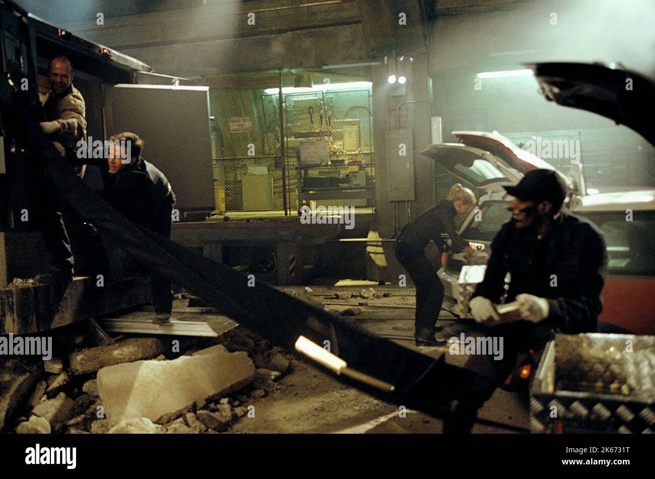 JASON STATHAM, MARK WAHLBERG, CHARLIZE THERON, MOS DEF, THE ITALIAN JOB ...