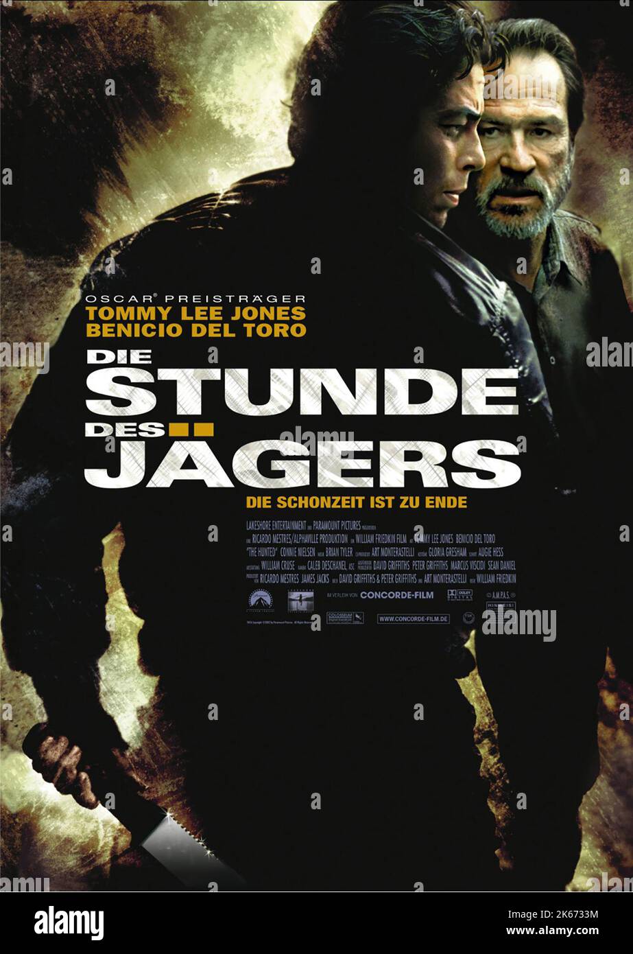 BENICIO DEL TORO, TOMMY LEE JONES, THE HUNTED, 2003 Stock Photo - Alamy