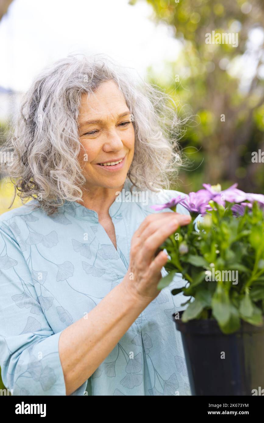 Portrait with vertical garden hi-res stock photography and images - Alamy
