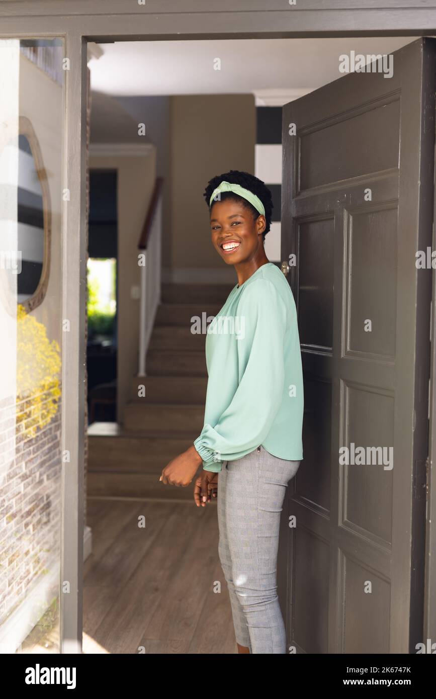 Women together outside hi-res stock photography and images - Alamy