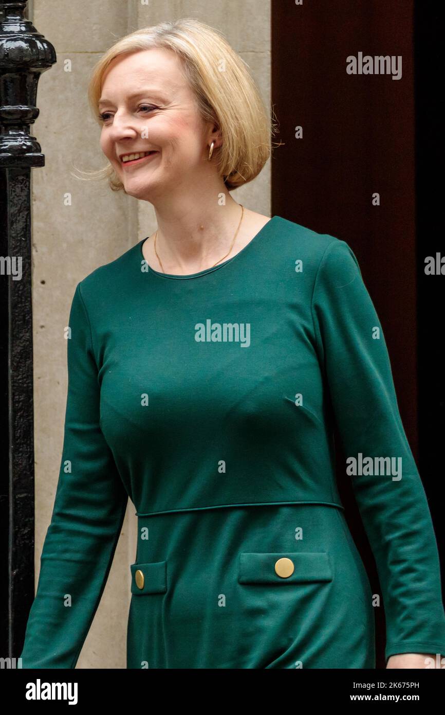 Liz truss question time hi-res stock photography and images - Alamy