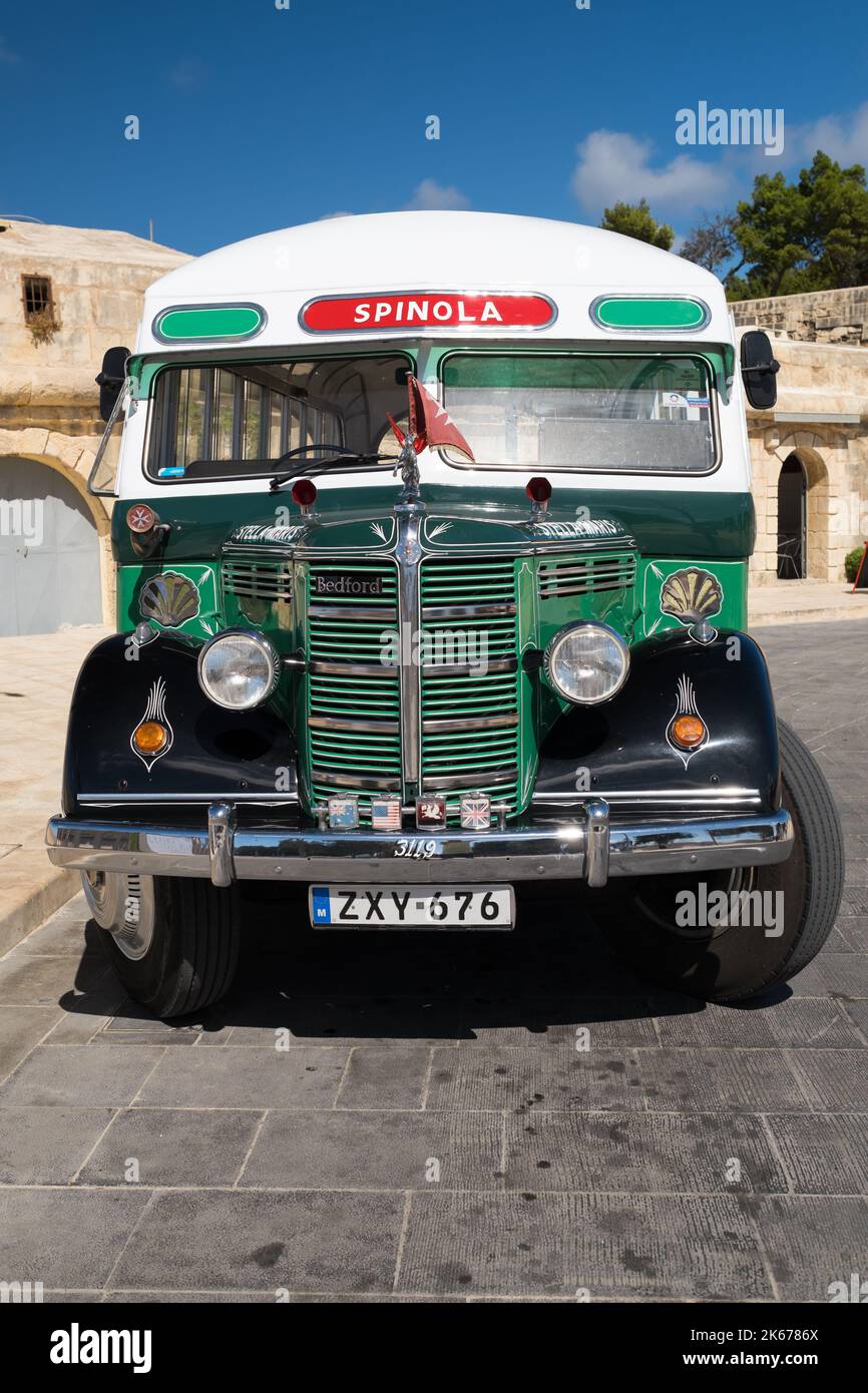 Iconic Vintage Maltese Bus Stock Photo - Alamy