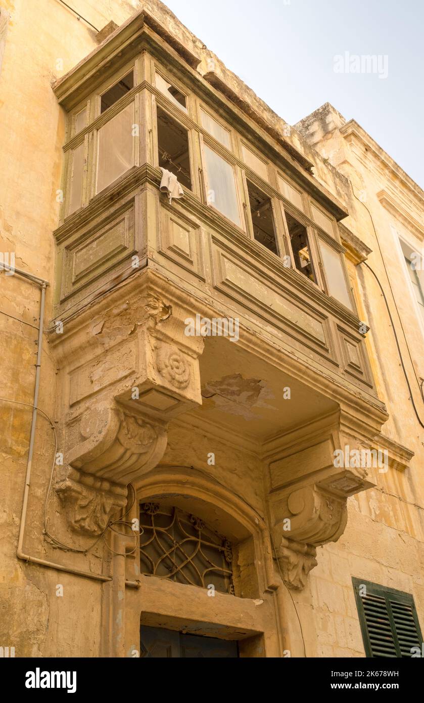 Traditional Maltese Architecture, Valletta Malta Stock Photo - Alamy