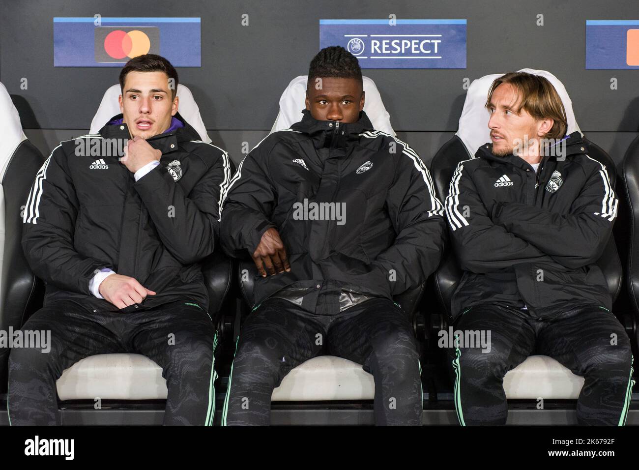 Lucas Canizares, Eduardo Camavinga and Luka Modric of Real Madrid seen ...
