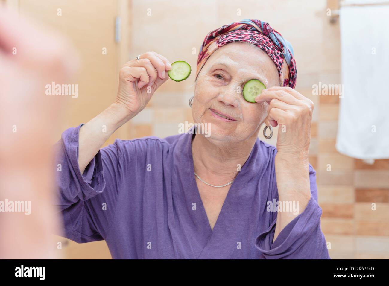 Facial cream mature woman hi-res stock photography and images - Alamy