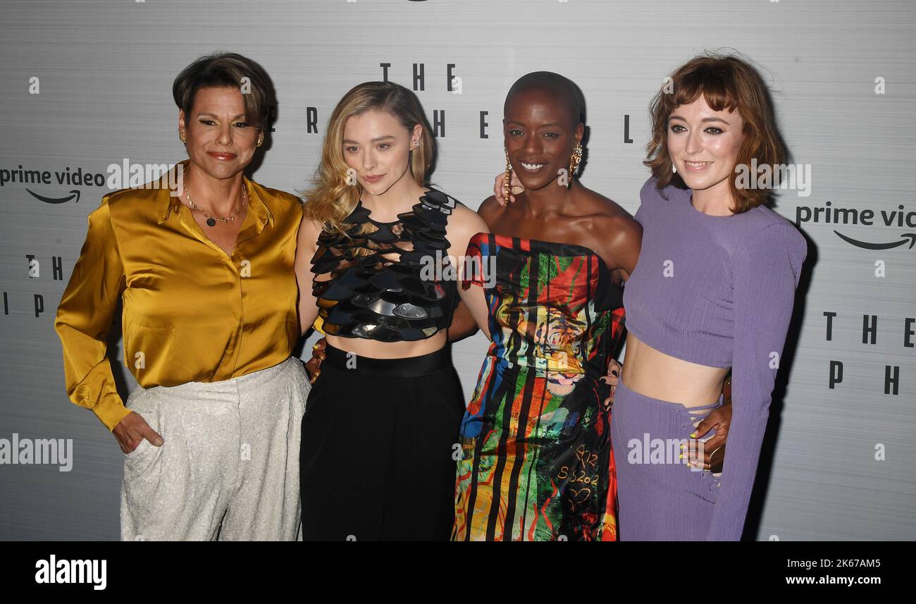 LOS ANGELES, CA - OCTOBER 11: (L-R) Alexandra Billings, Chloë Grace ...