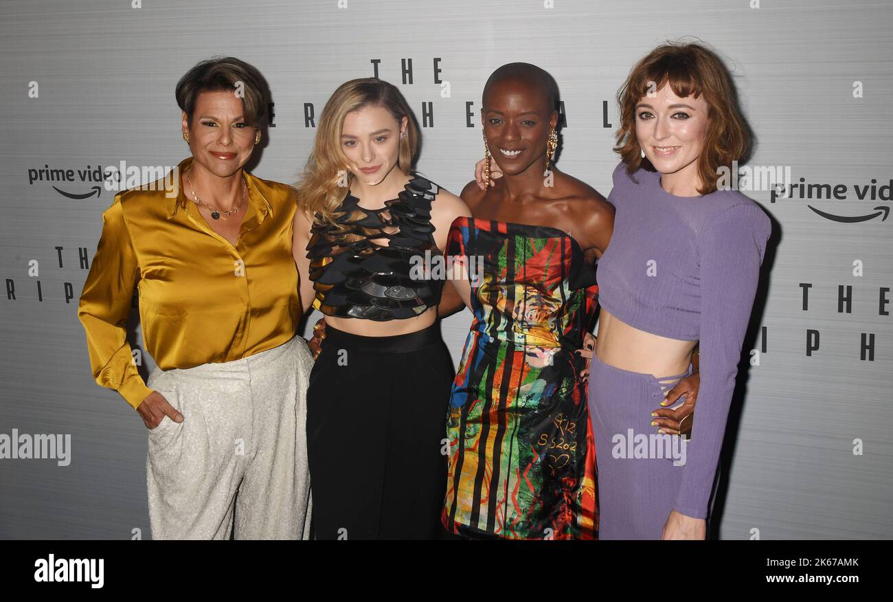 LOS ANGELES, CA - OCTOBER 11: (L-R) Alexandra Billings, Chloë Grace ...
