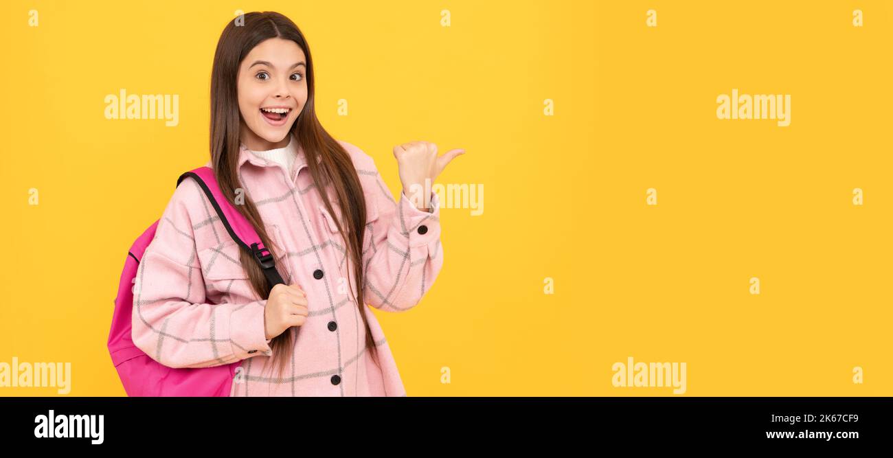 Autumn fall school. happy kid casual style carry backpack. tween child ...