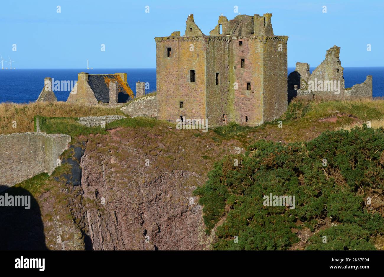 The Dunnottar Castle in Stonehaven, a Scottish historical landmark ...