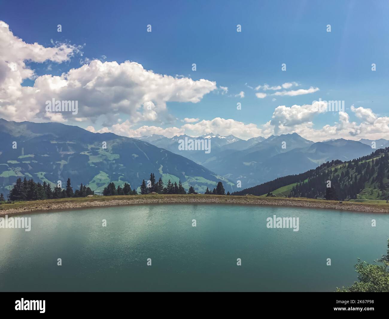Huge mountain blue lake. Untouched wildlife of Europe. Majestic ...