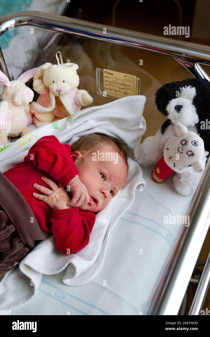 Newborn baby at a maternity ward Stock Photo - Alamy