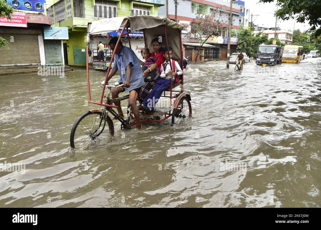 Guwahati Guwahati India 11th Oct 2022 Rickshaw Puller Takes His