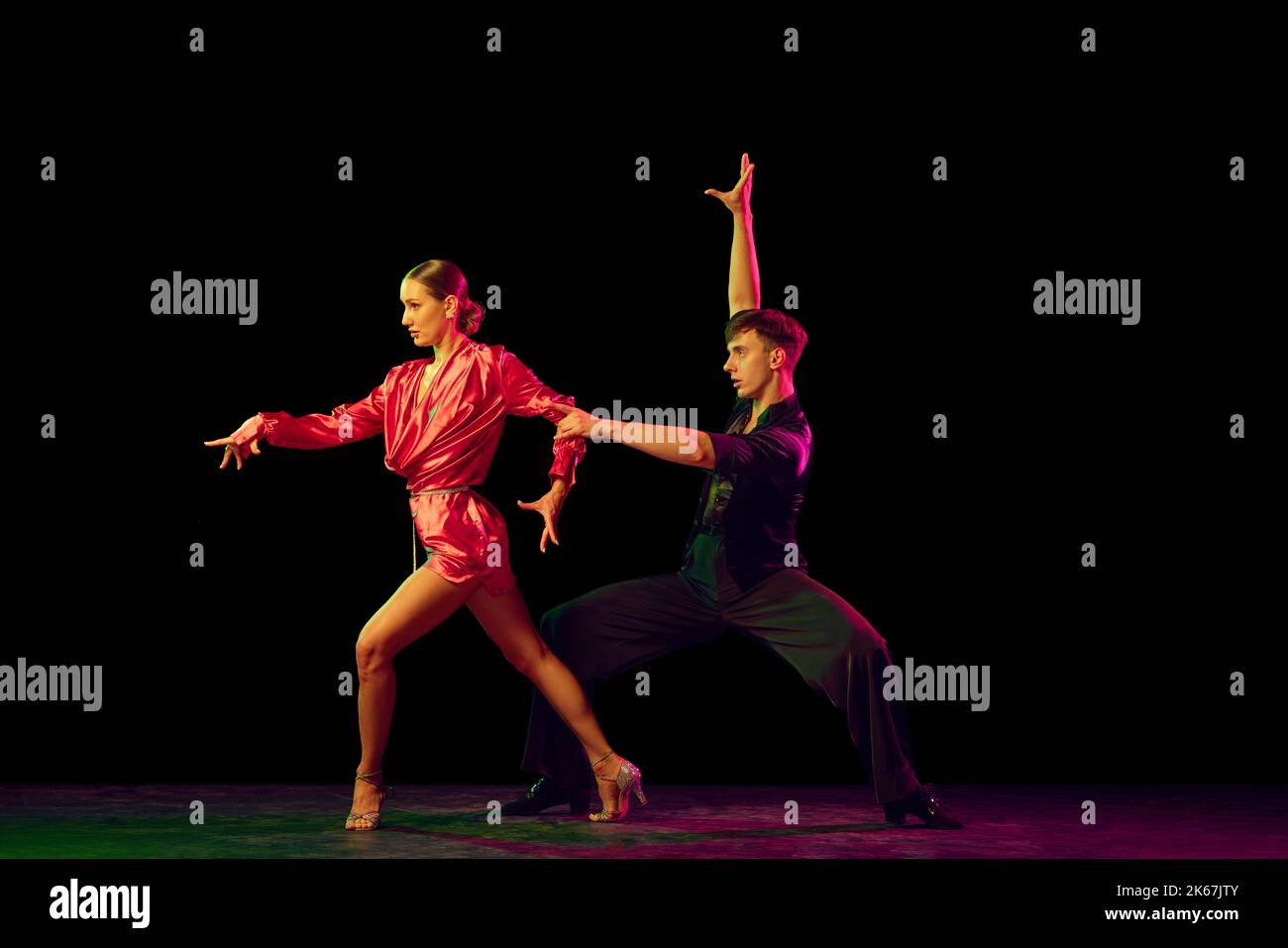 Actress silhouette hi-res stock photography and images - Alamy