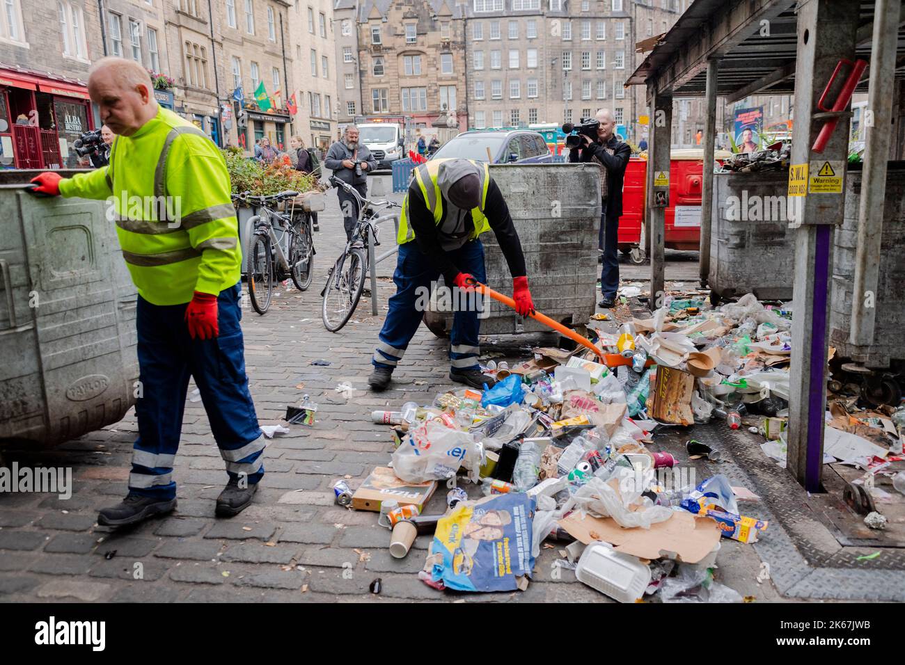 Refuse workers start to clean Edinburgh's Grassmarket after being on ...