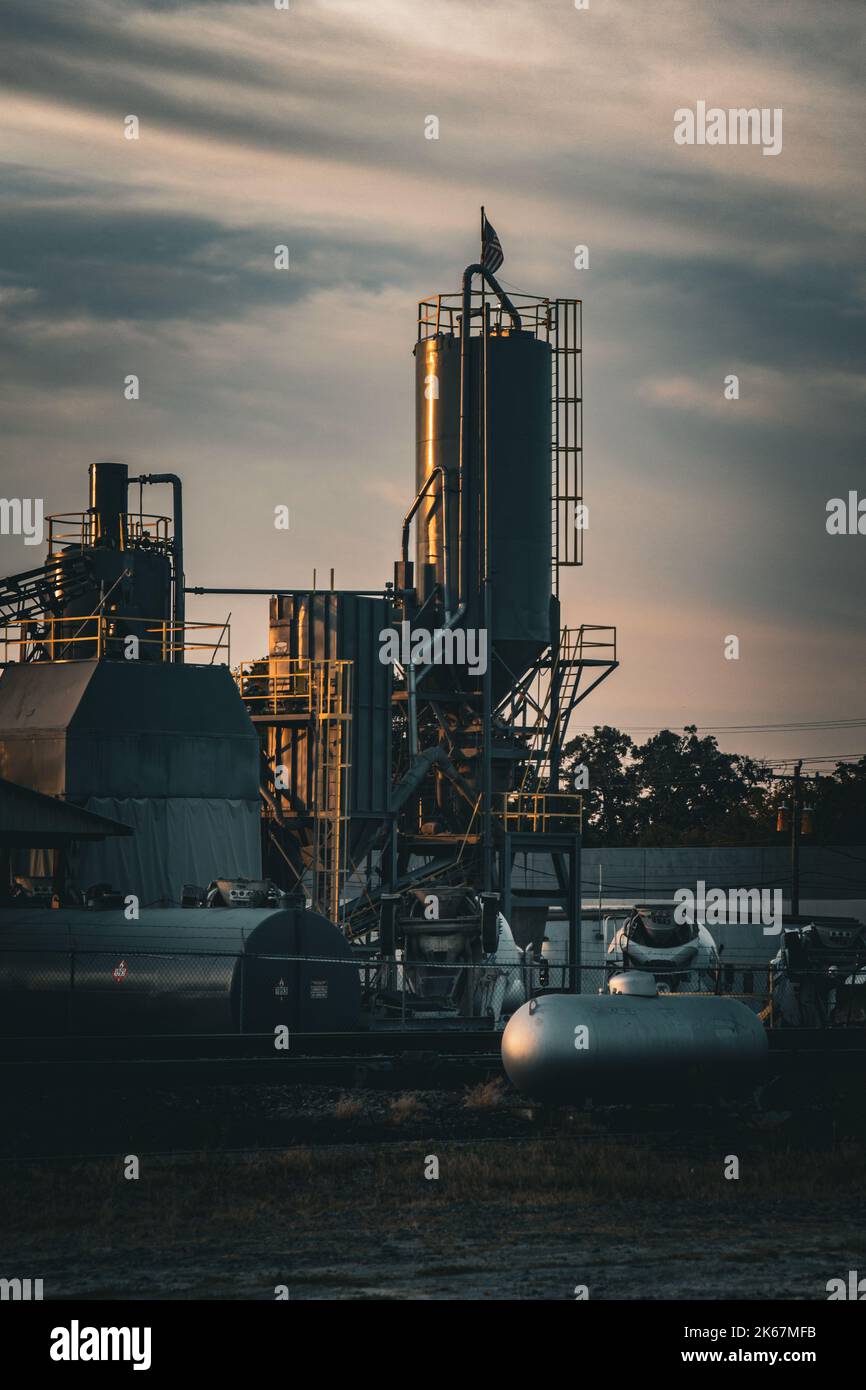 Industrial industrial building hi-res stock photography and images - Alamy