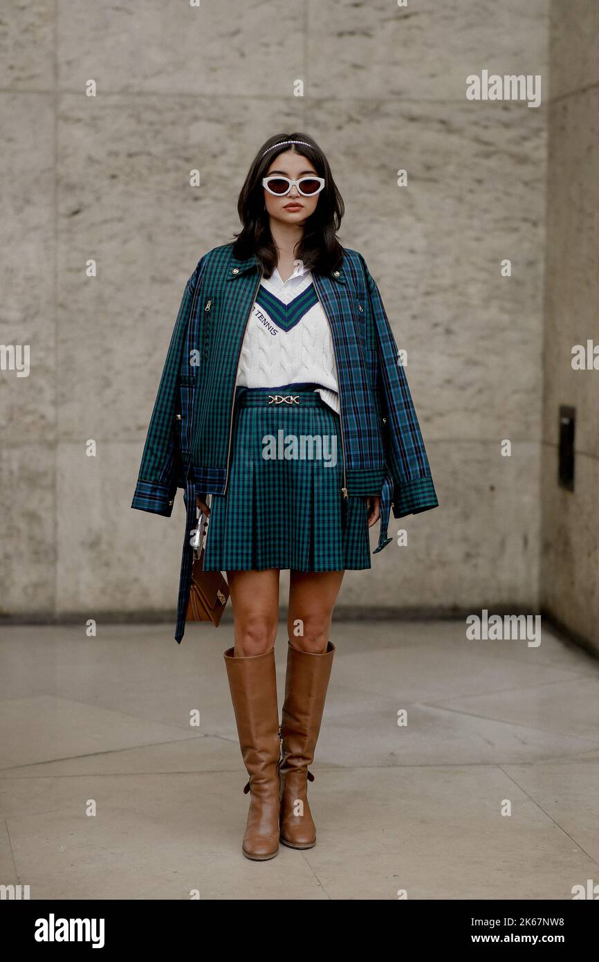 Street style, Cassandra Cano arriving at EENK Spring Summer 2023 show ...