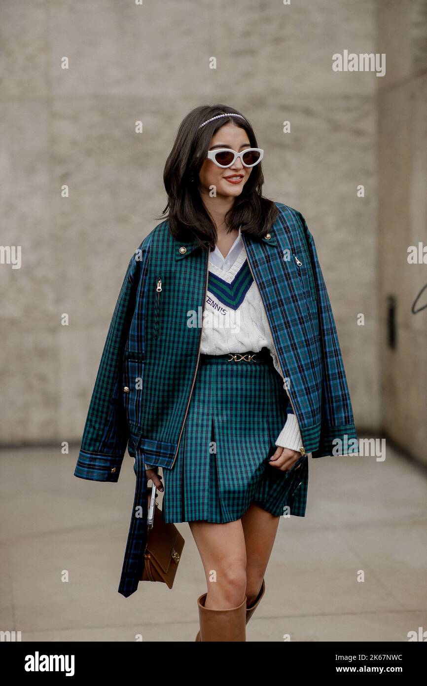 Street style, Cassandra Cano arriving at EENK Spring Summer 2023 show ...