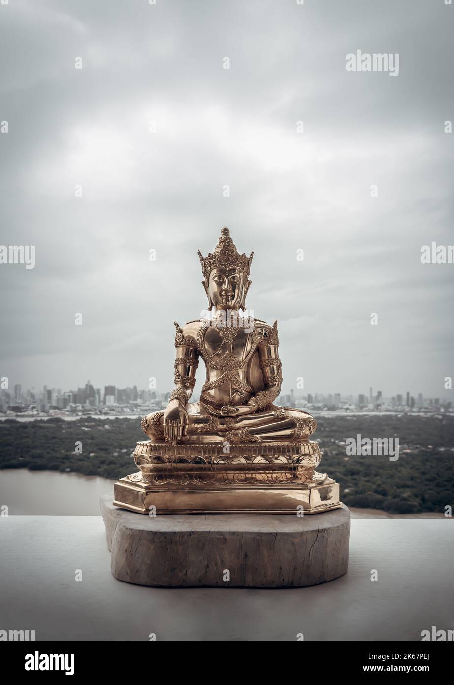 Figurine of Gold Brass Phra Phut Sik Khi Thotsaphon (First Buddha ...