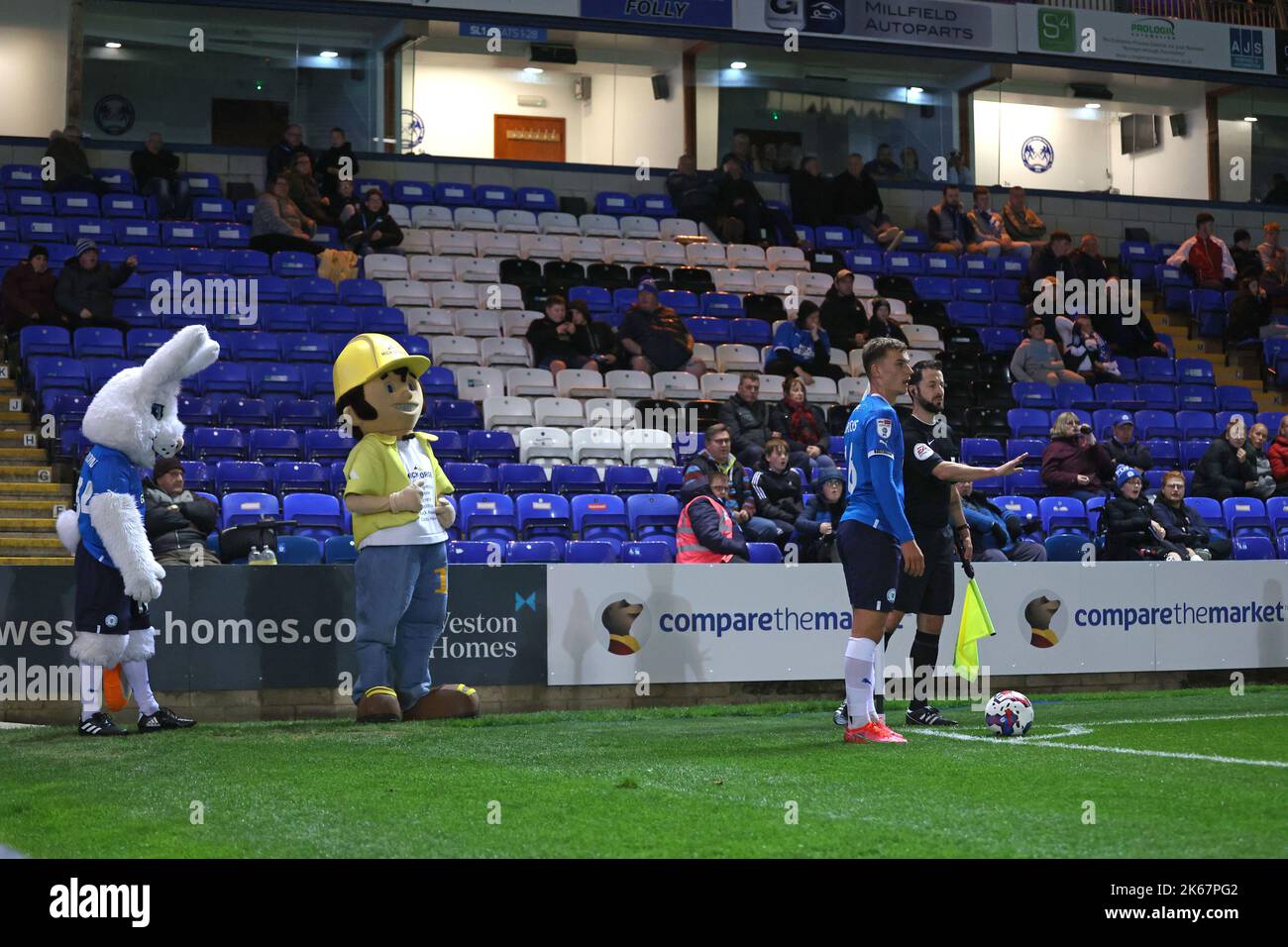 Peterborough, UK. 11th Oct, 2022. Peterborough mascot Peter Burrow and ...