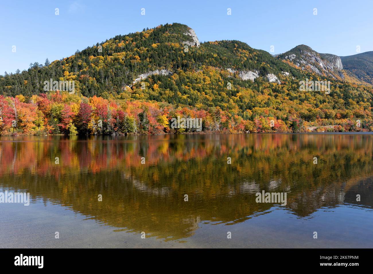 Fall foliage, Echo Lake, Franconia Notch, New Hamphsire Stock Photo - Alamy