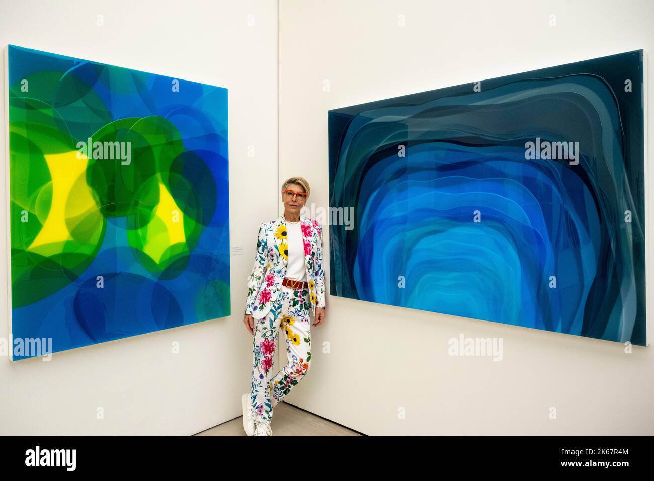 Iranian american artist hi-res stock photography and images - Alamy