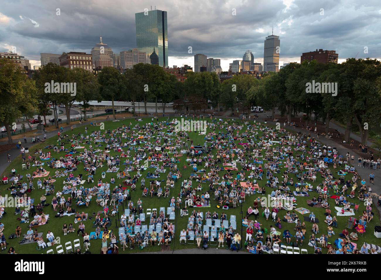 Boston Landmarks Orchestra summer outdoor concert at the Hatch Shell on ...