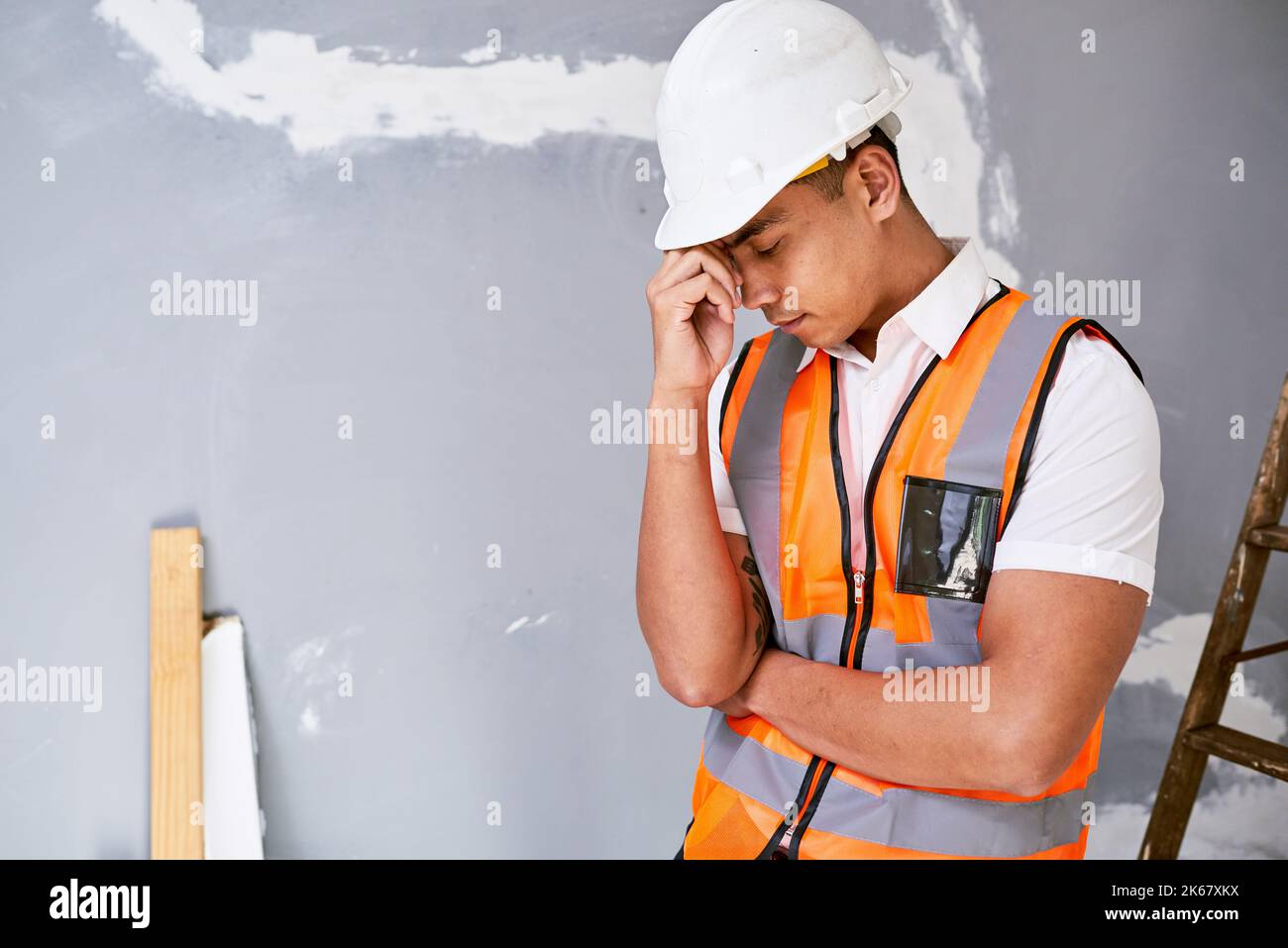 The construction of temples hi-res stock photography and images - Alamy