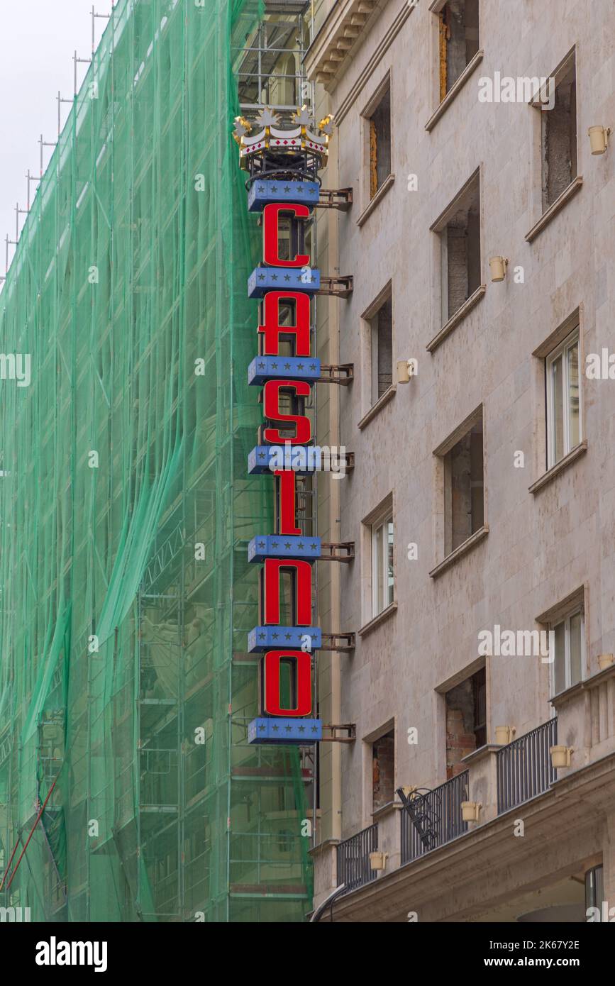 Crown casino building hi-res stock photography and images - Alamy