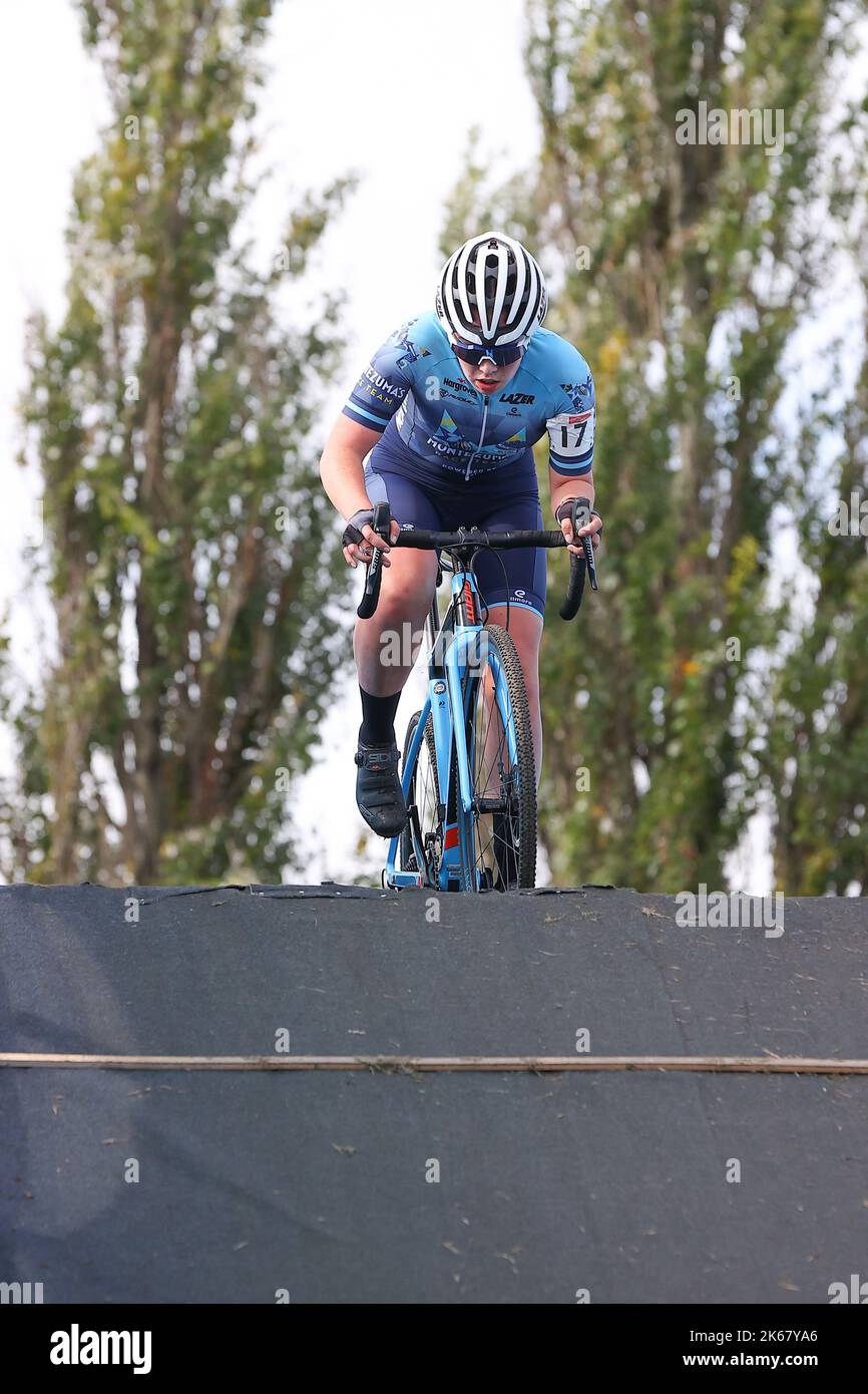 09.10.2022 Derby, England. Cyclocross. Lotta Mansfield (Montezuma's ...