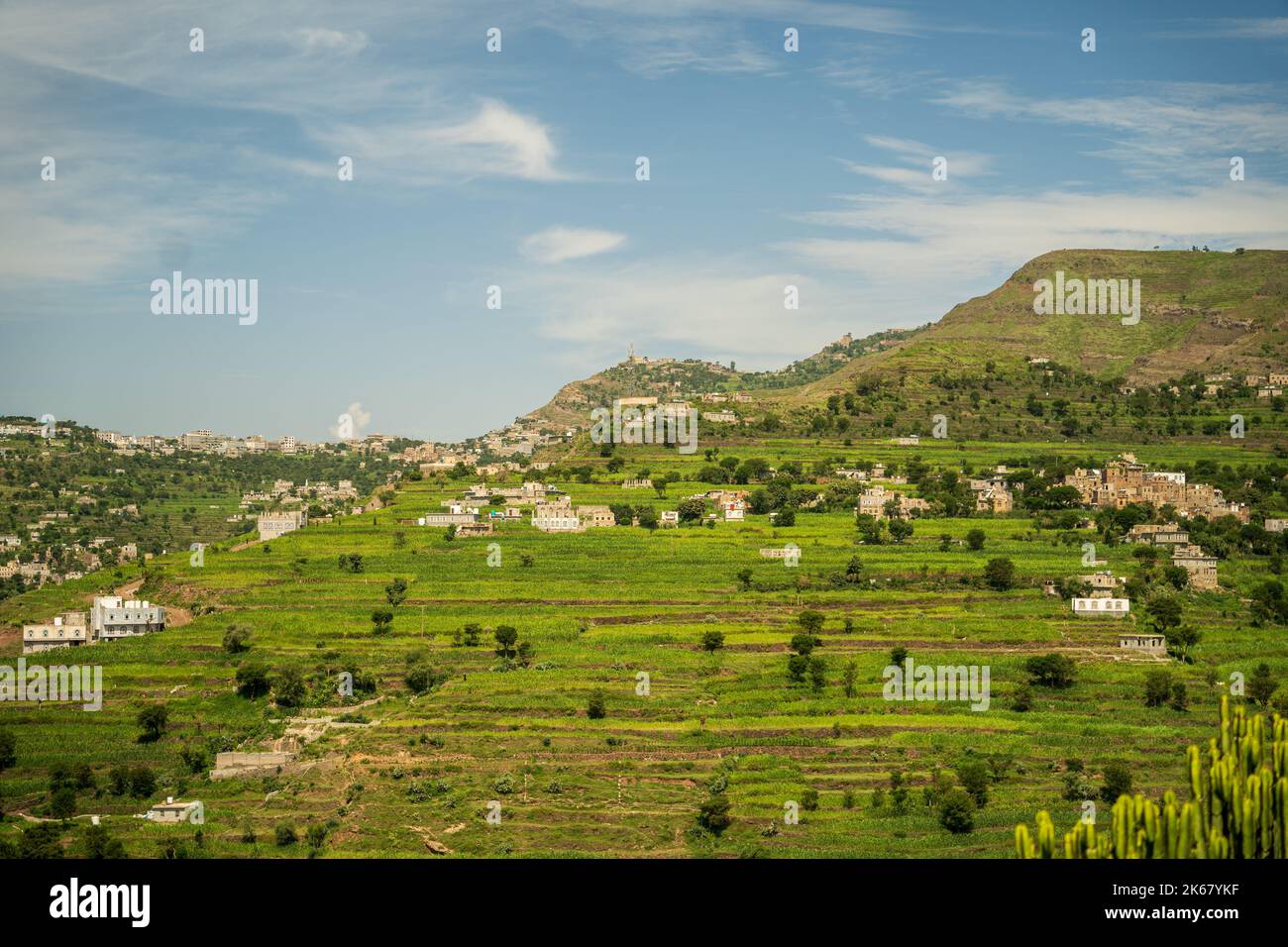A scenic shot of the houses in the valley of Ibb city, Yemen Stock ...