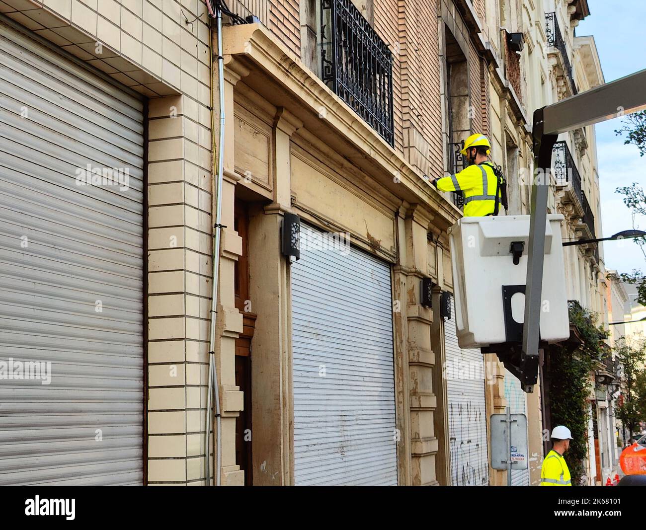 Illustration picture shows a visit to the installation of optical fibre ...