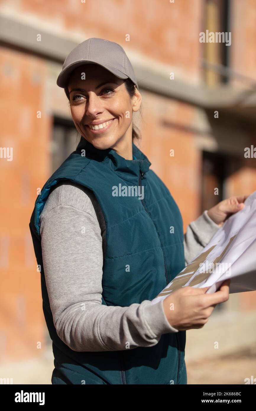female builder at construction site Stock Photo - Alamy