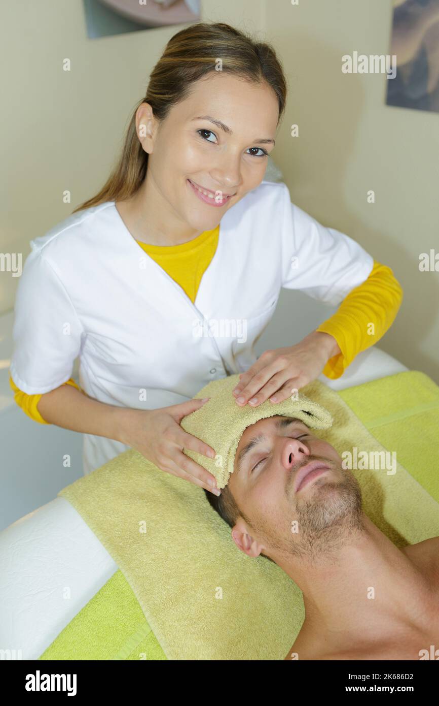 Man massage parlor hi-res stock photography and images - Alamy