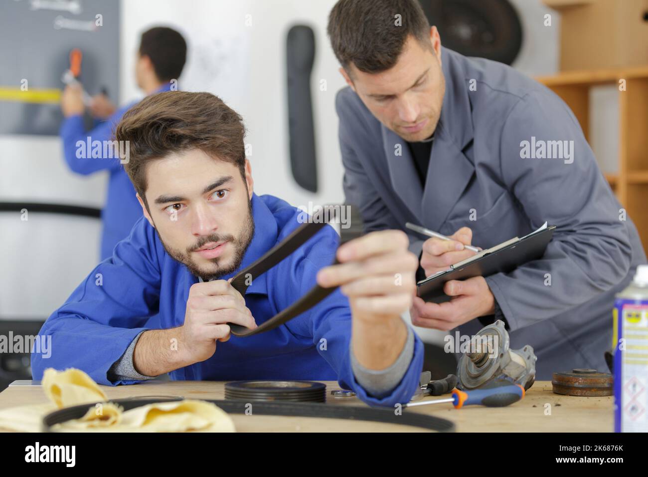 Caucasian black young engineer maintenance hi-res stock photography and ...