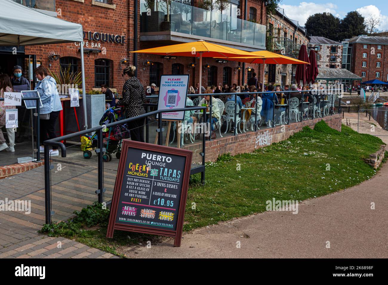Exeter Quay, Restaurant Scene With Diners Sitting on a Terrace, Beside ...