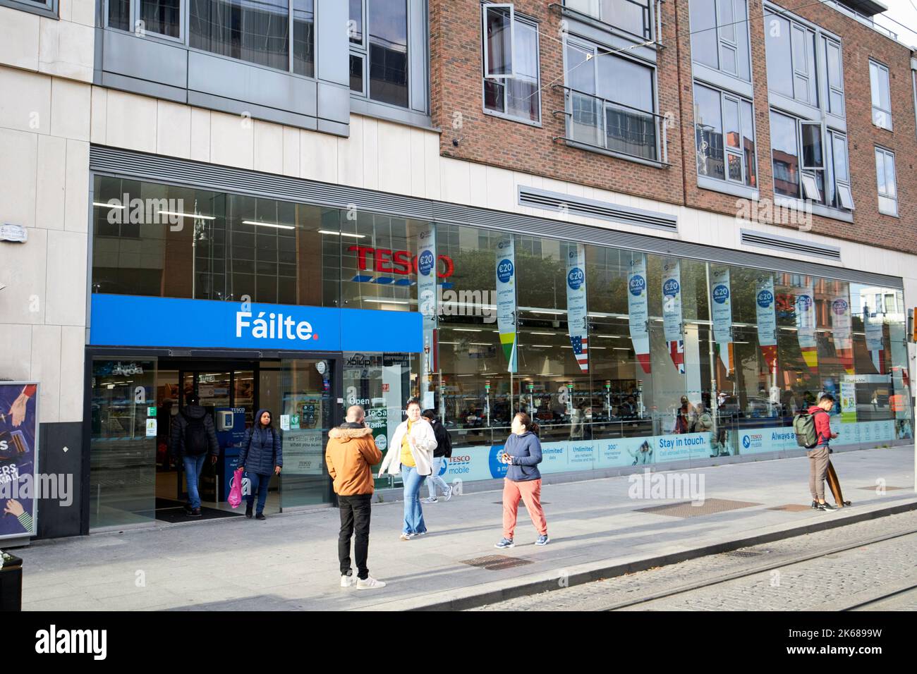 Tesco ireland hi-res stock photography and images - Alamy