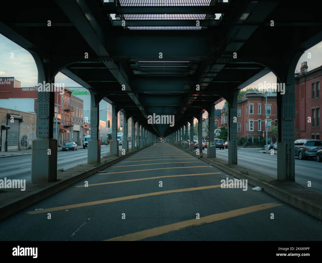 Street under train tracks on Atlantic Avenue, Brooklyn, New York Stock ...