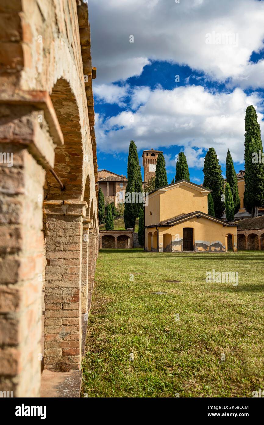Napoleonic cemetery hi-res stock photography and images - Alamy