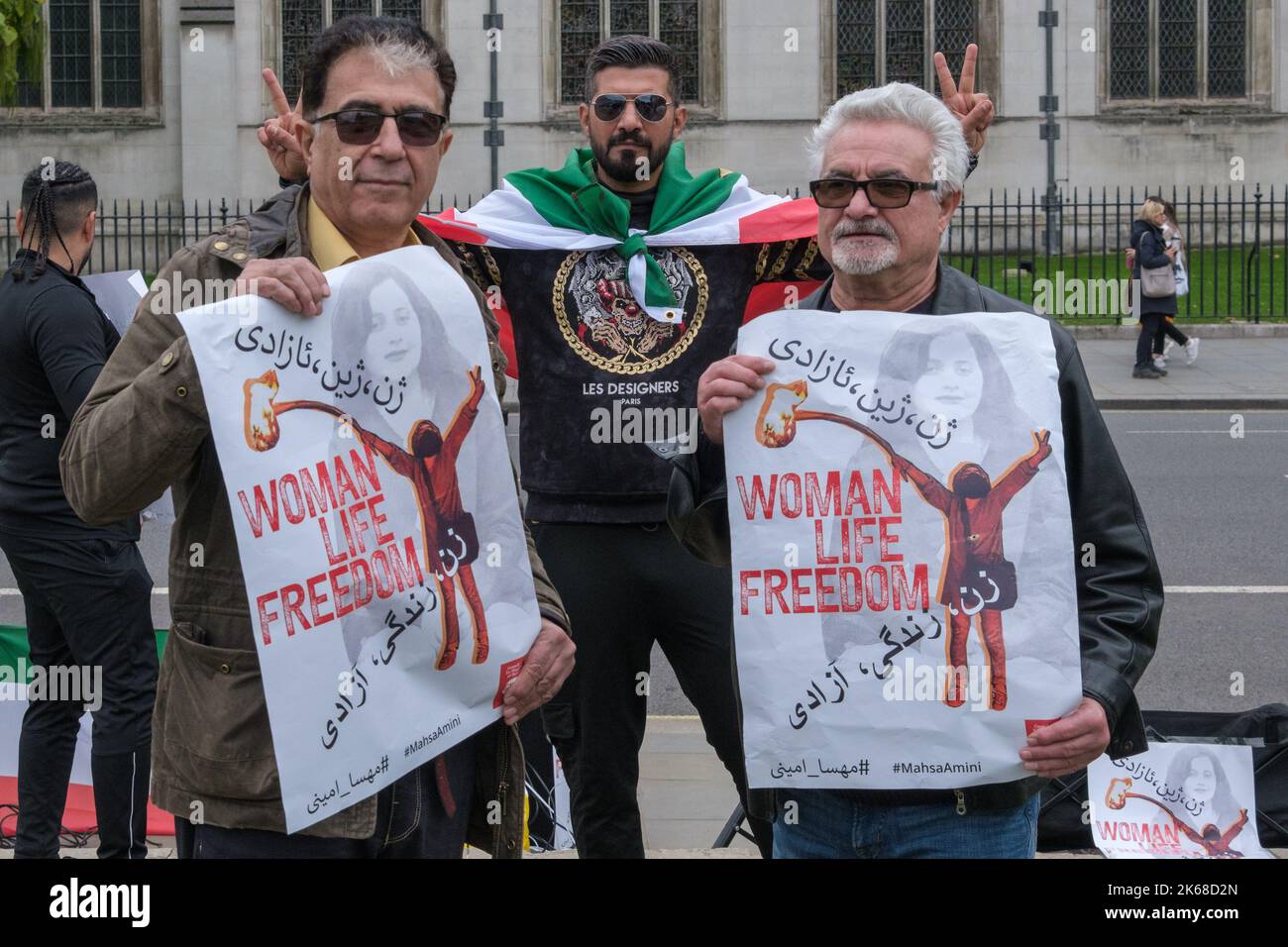 Womanwoman life freedom iranian solidarity hi-res stock photography and ...